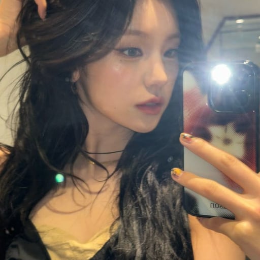 Yeji · ជជែកបូត AI ឥតគិតថ្លៃ