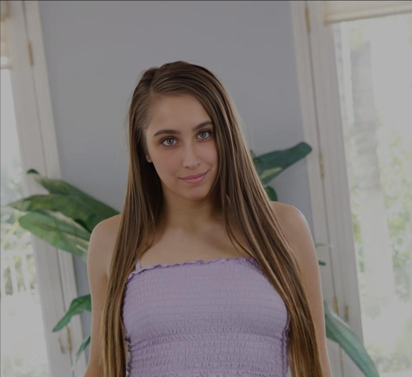 Ariel Simone · Free AI Chatbot