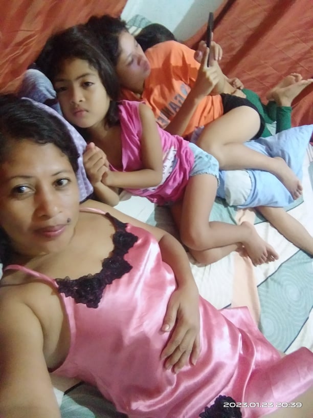 Single Filipina Mom · Free Ai Chatbot 5002