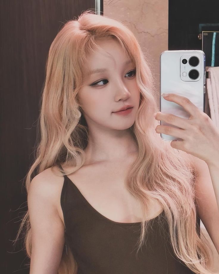 Yuqi · Free AI Chatbot